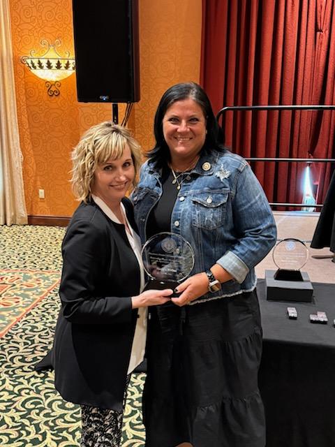 Duaina Megee honored as Outstanding Employee | Cordell Beacon